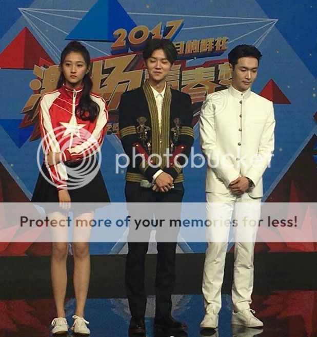 Love Bug Report: Lu Han introduces his girlfriend Guan Xiao Tong! | A ...