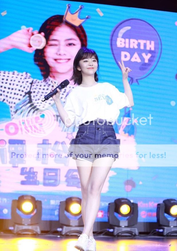 Tan Song Yun celebrates 27th Birthday with fans | A Virtual Voyage
